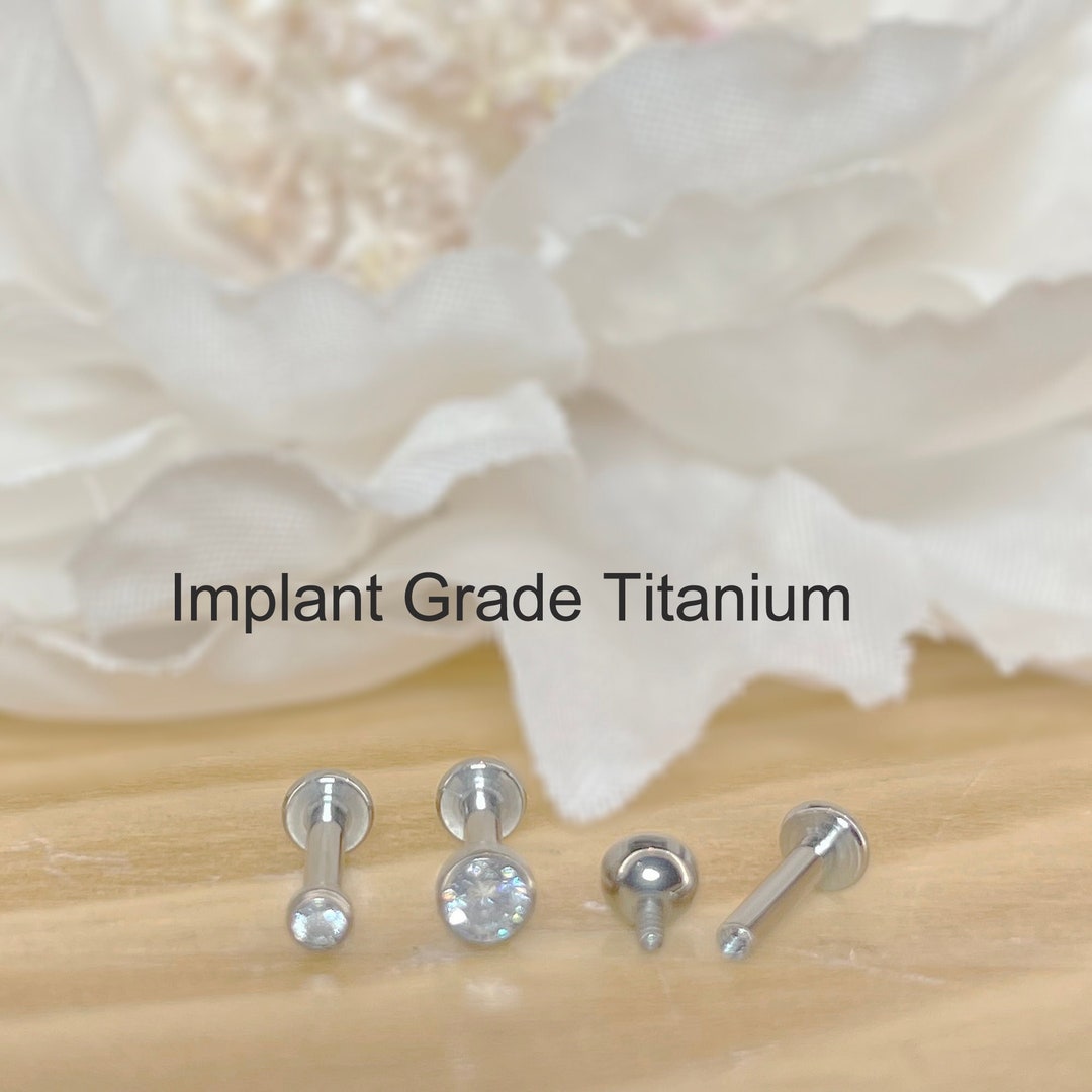 16G Implant Grade Titanium • Internally Threaded 2mm 3mm CZ Flat Back ...