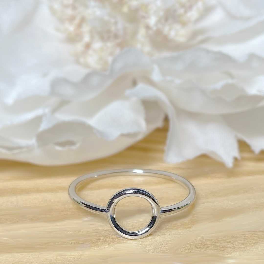 Dainty Ring• Circle Silver Ring • Simple Minimalist Ring • 925 Silver ...