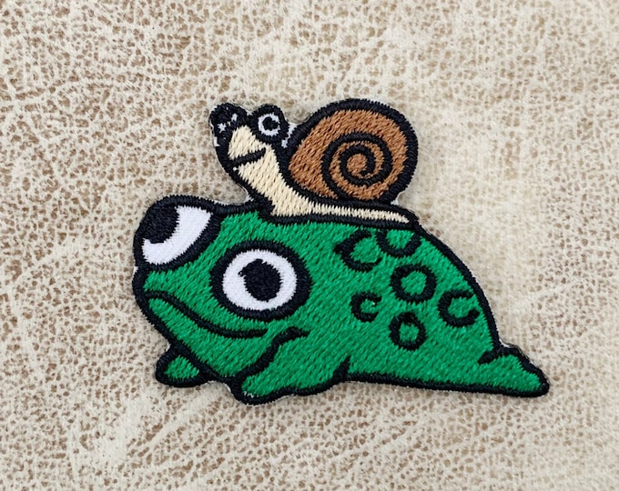 Frog in Car Iron on Patch Patches Patches Iron on | Etsy