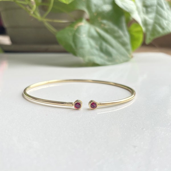 Single Stone Bangle - Etsy