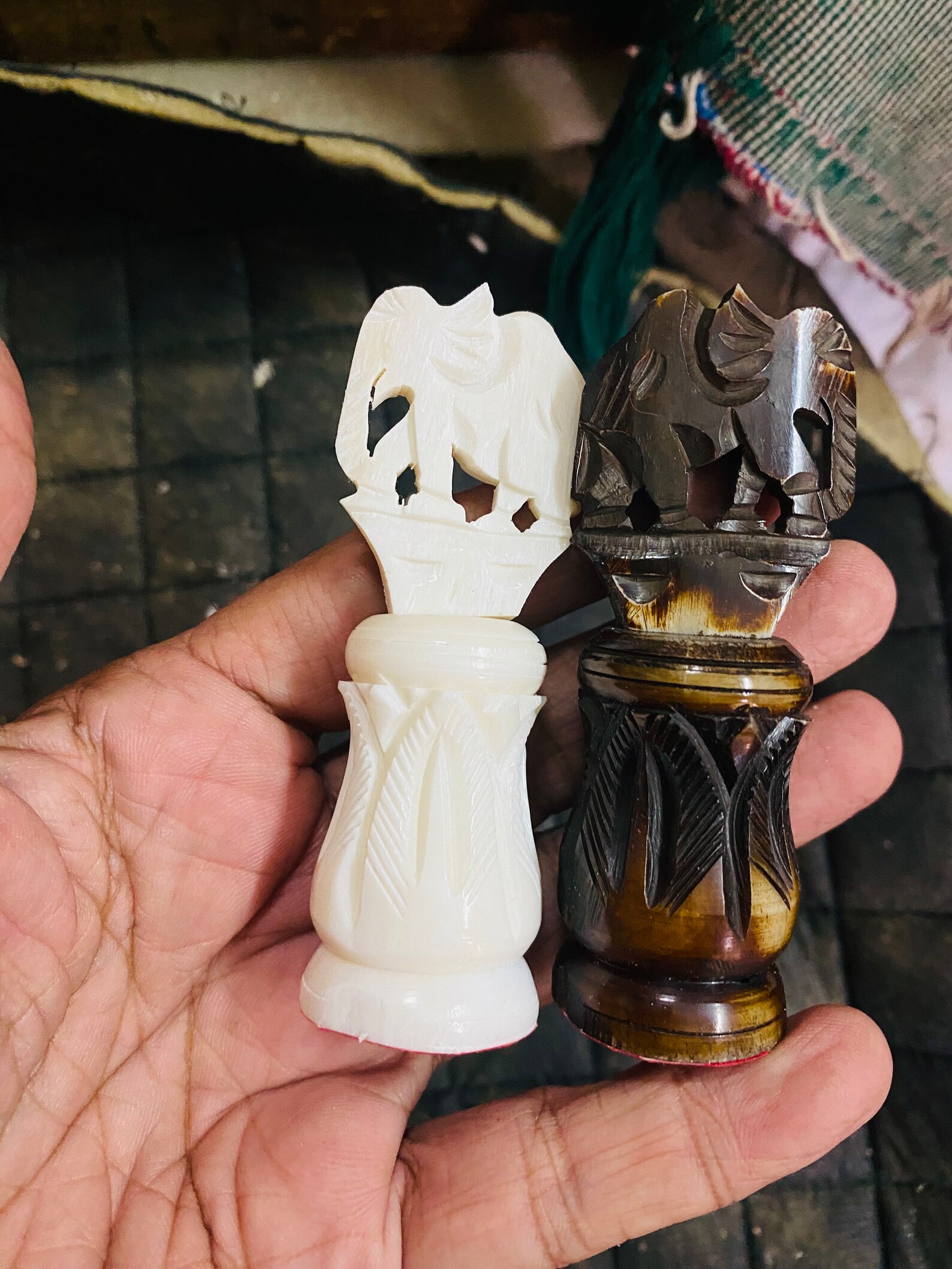 Chess Set, Camel Bones , Hand Graved . - Etsy