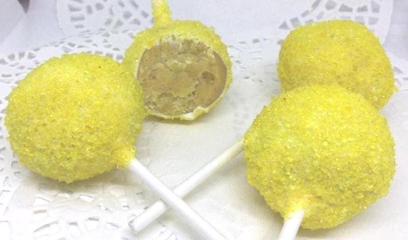 18 Gourmet Flavors Our Cake Pops Focus on the Inside Flavor- You Will ...