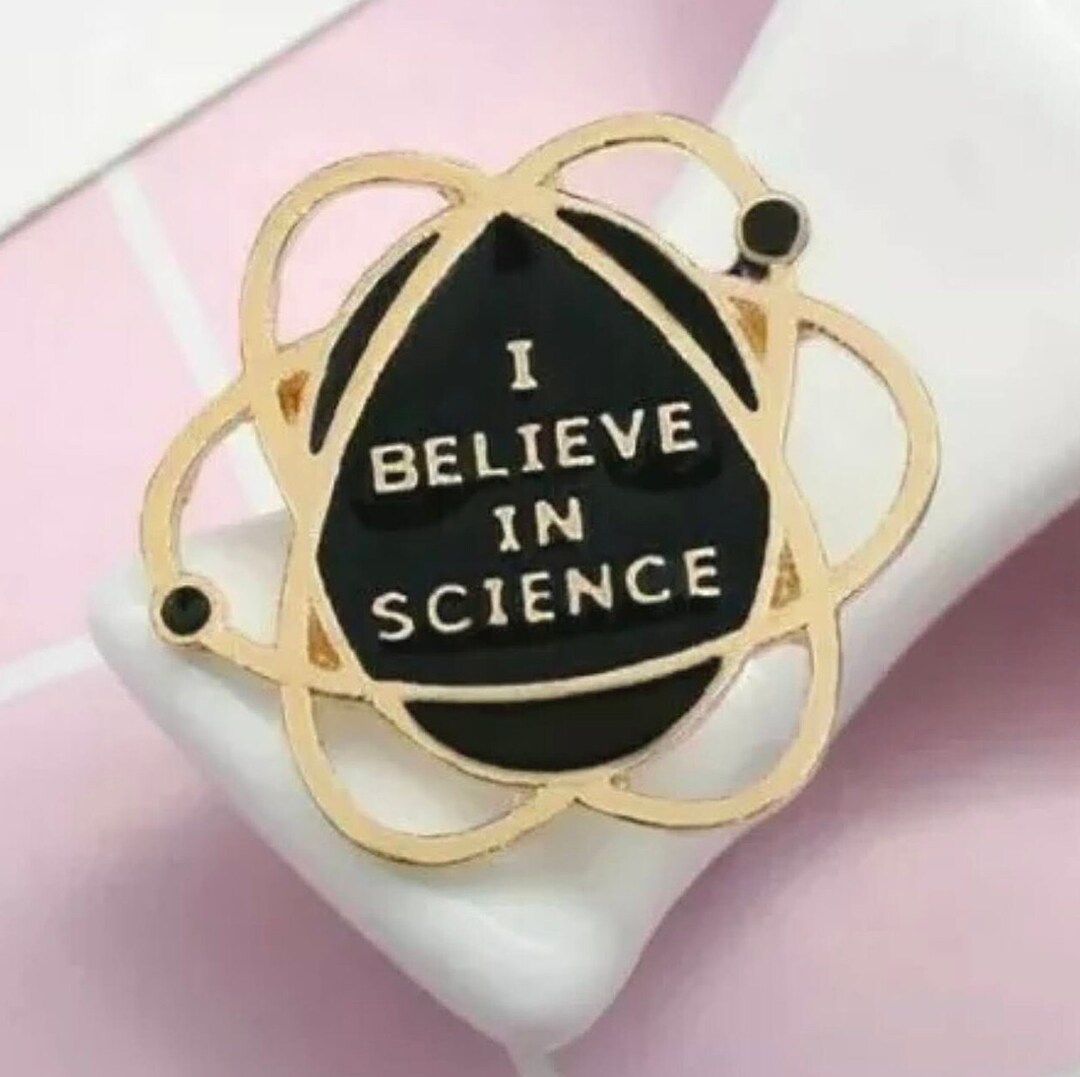 I Believe in Science Lapel Pin - Etsy