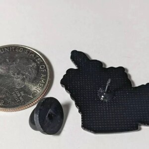 Spongebob Eating Popcorn Hands Pin - Etsy