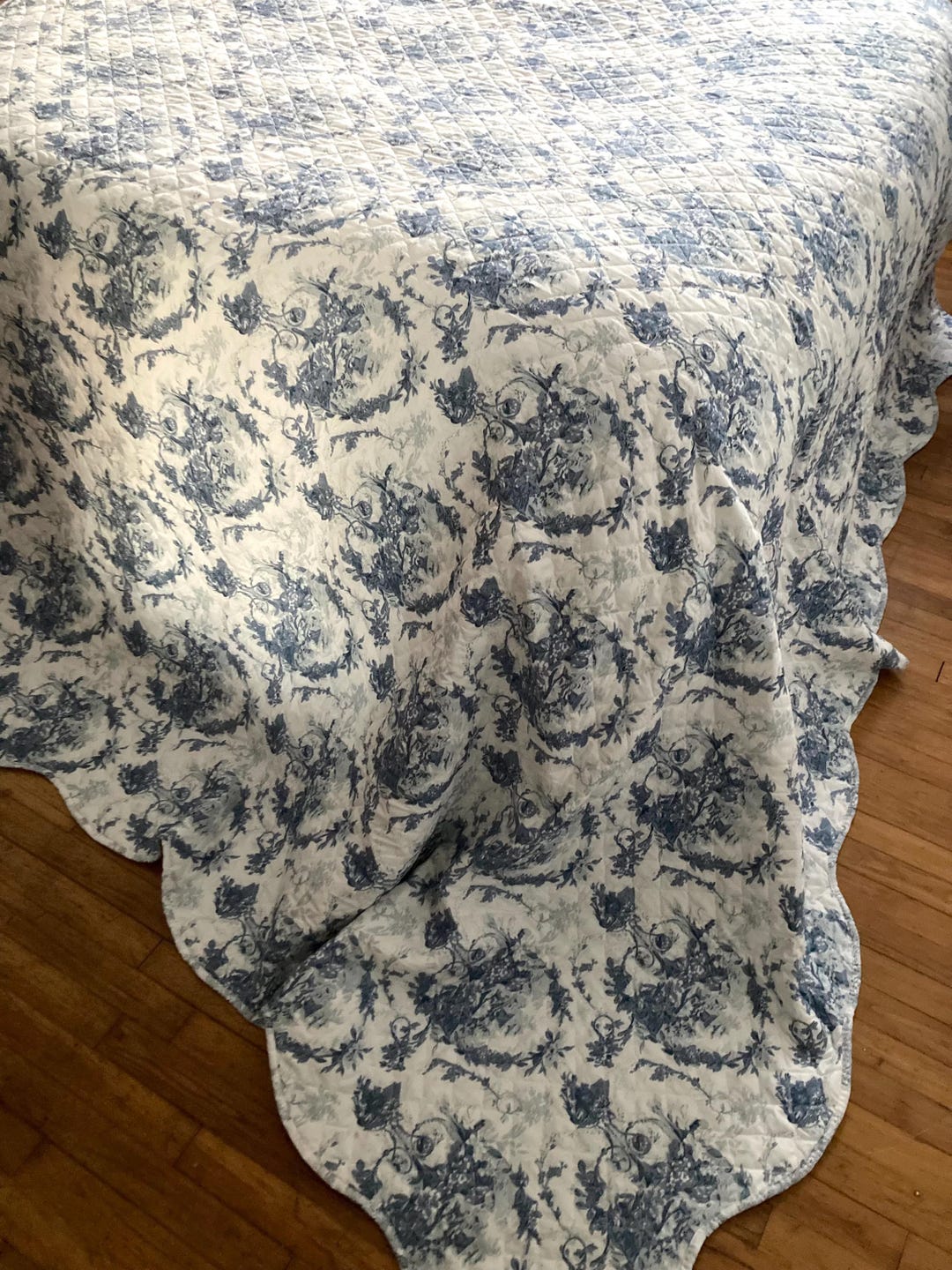 Reversible French Quilted Coverlet · Blue and White Toile & Paisley ...