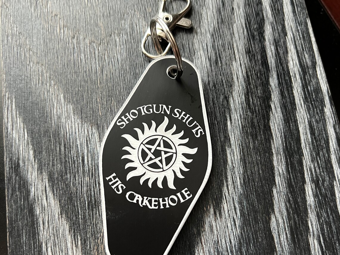 Supernatural Retro Motel Keychain Winchesters Keyring Horror - Etsy
