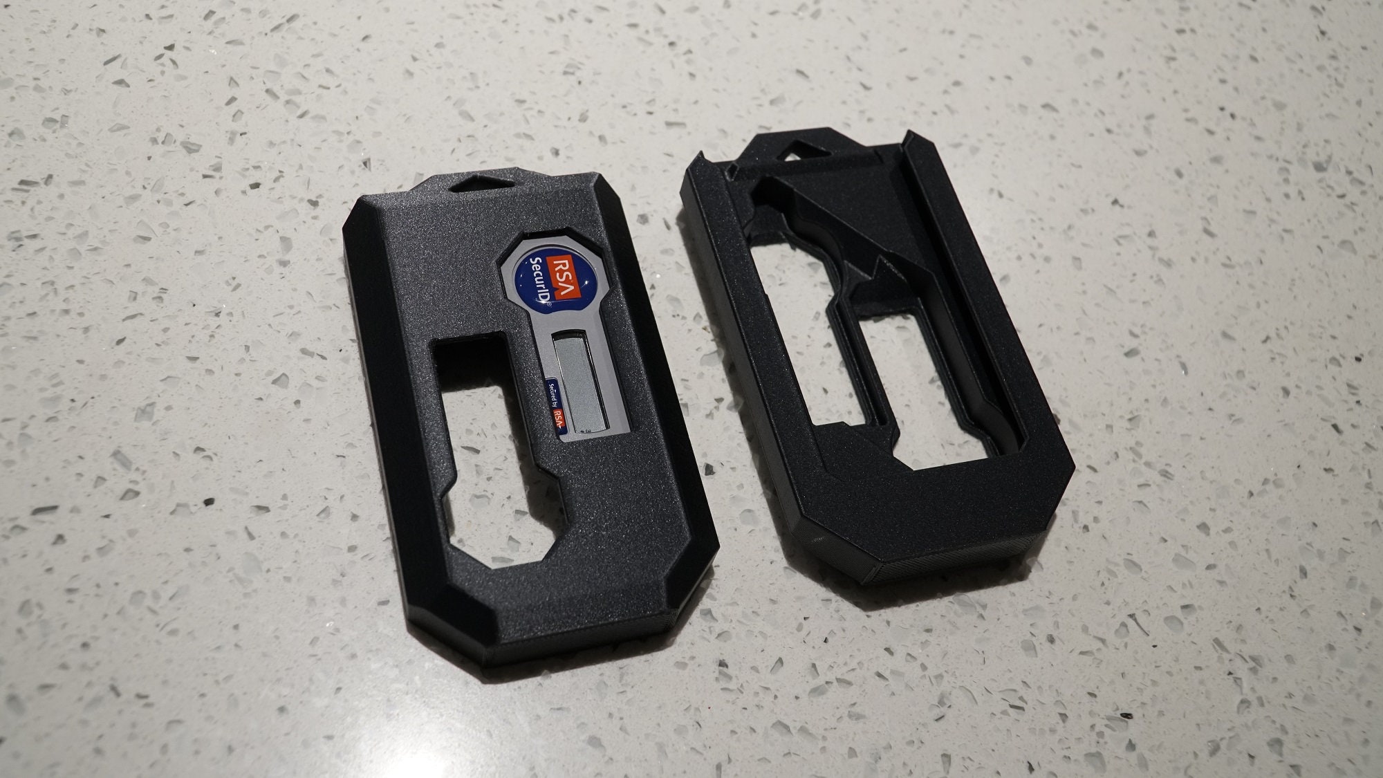 Carbon Fiber Triple ID Badge & Dual RSA Token Holder RS2 - Etsy