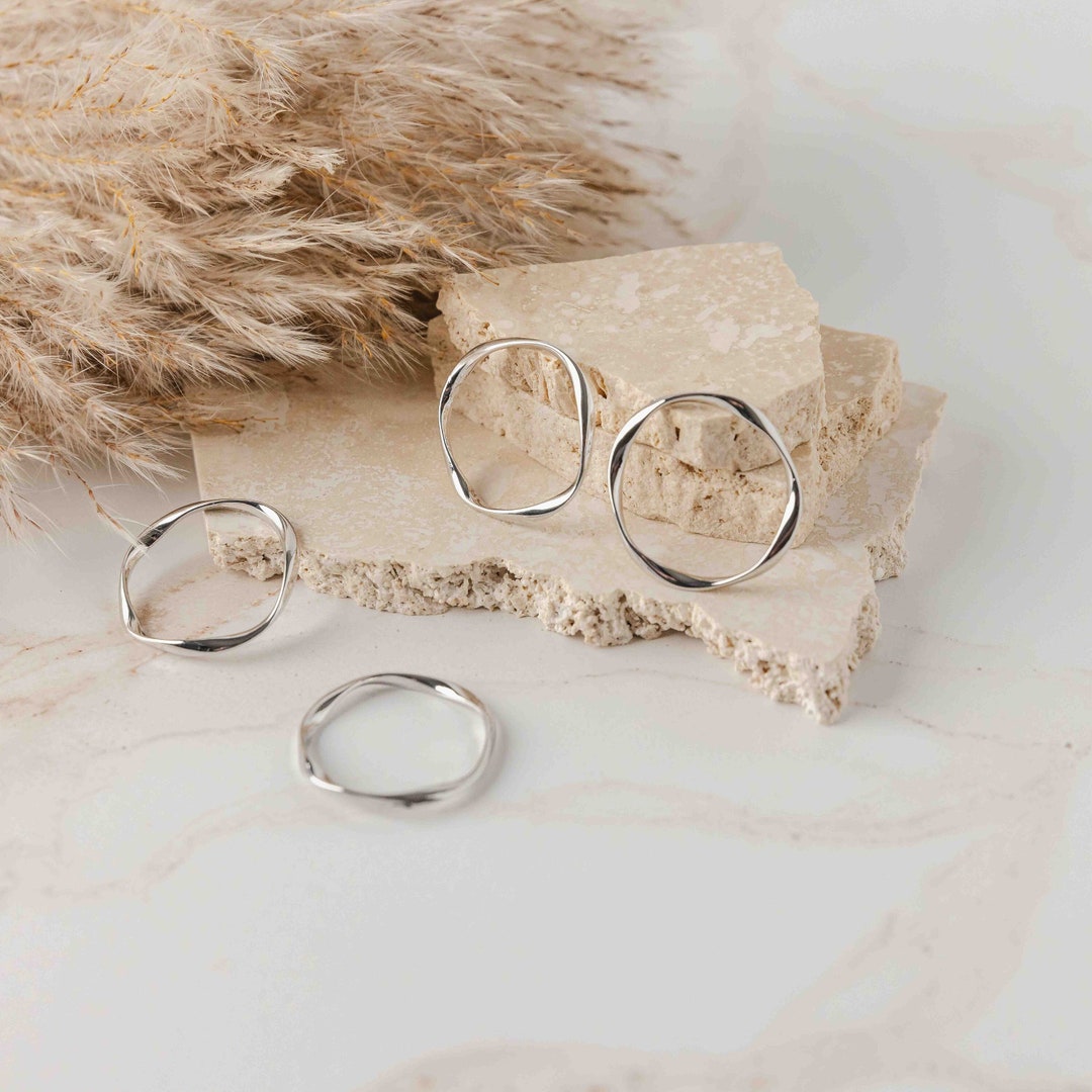 20mm SILVER CIRCLE Twisted Linking Rings, 10 Pcs, Connecting Closed ...