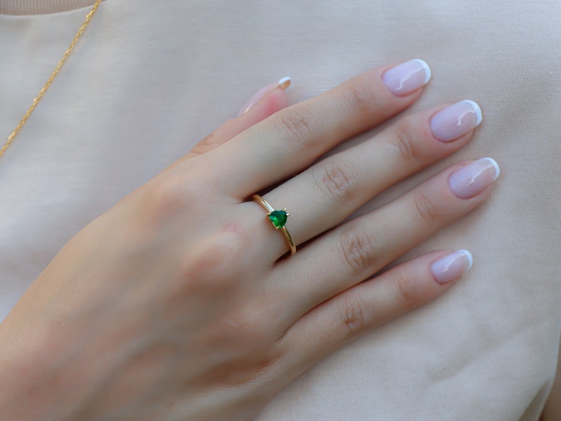 Heart Shaped Green Emerald Engagement Ring 14k Solid Gold - Etsy