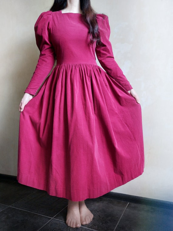 LAURA ASHLEY vintage 80s gorgeous formal micro cordur… - Gem