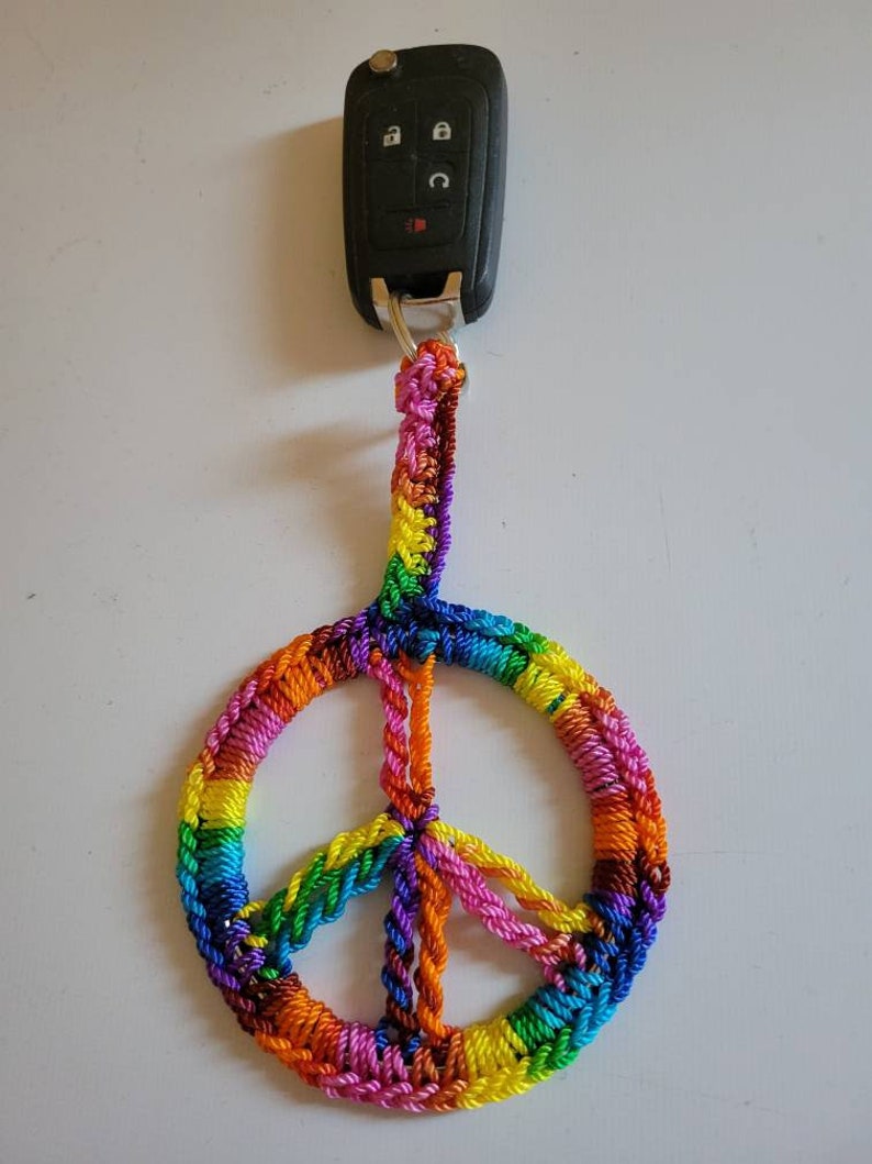 Crochet Peace Sign Key Chain Peace Symbol 60's-70's - Etsy