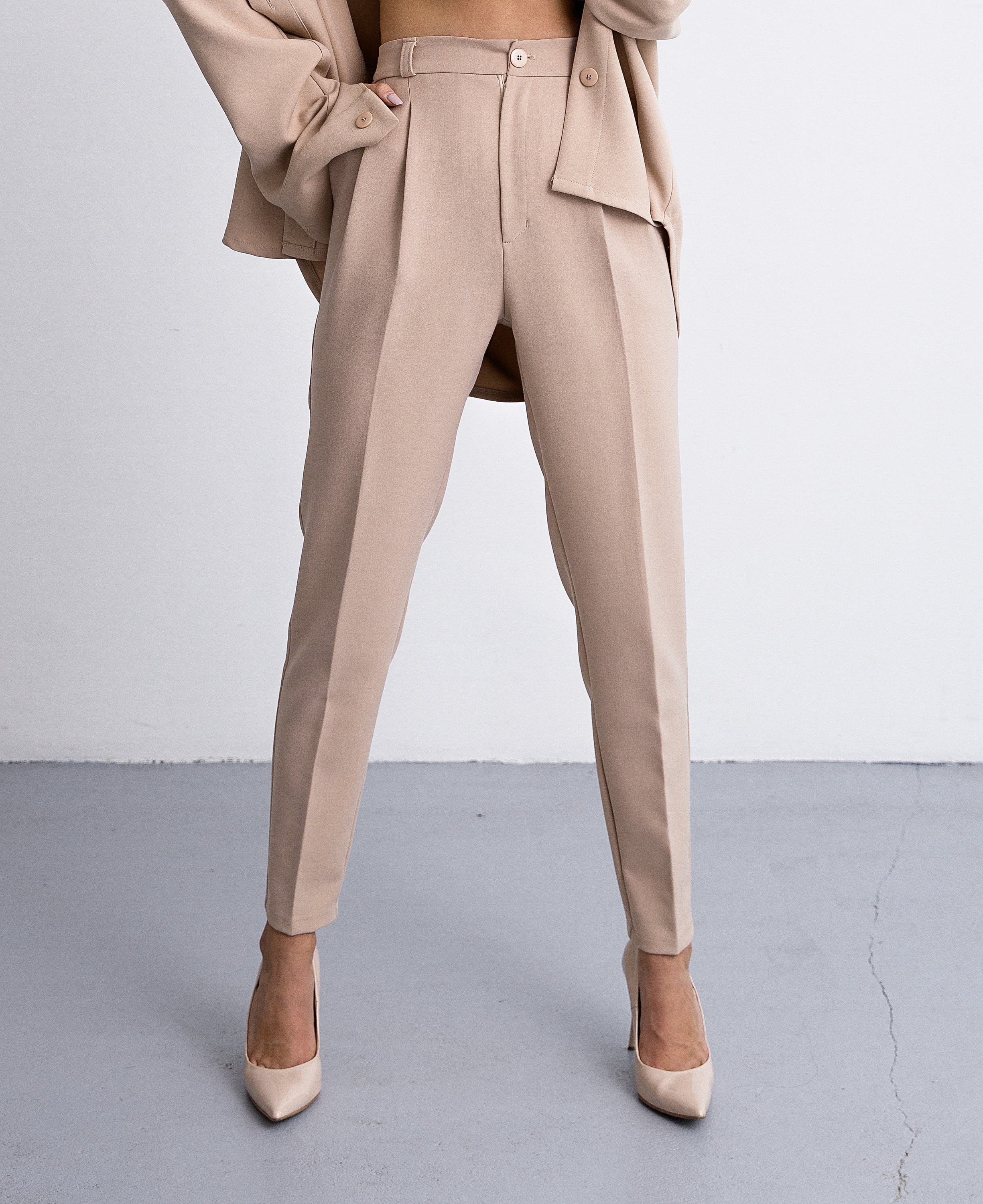 Pantalones clásicos de mujer hechos a mano en negro | Etsy