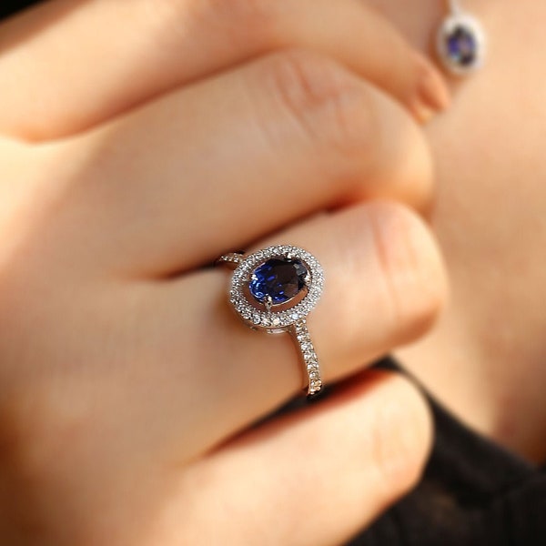 Blue Halo Ring - Etsy