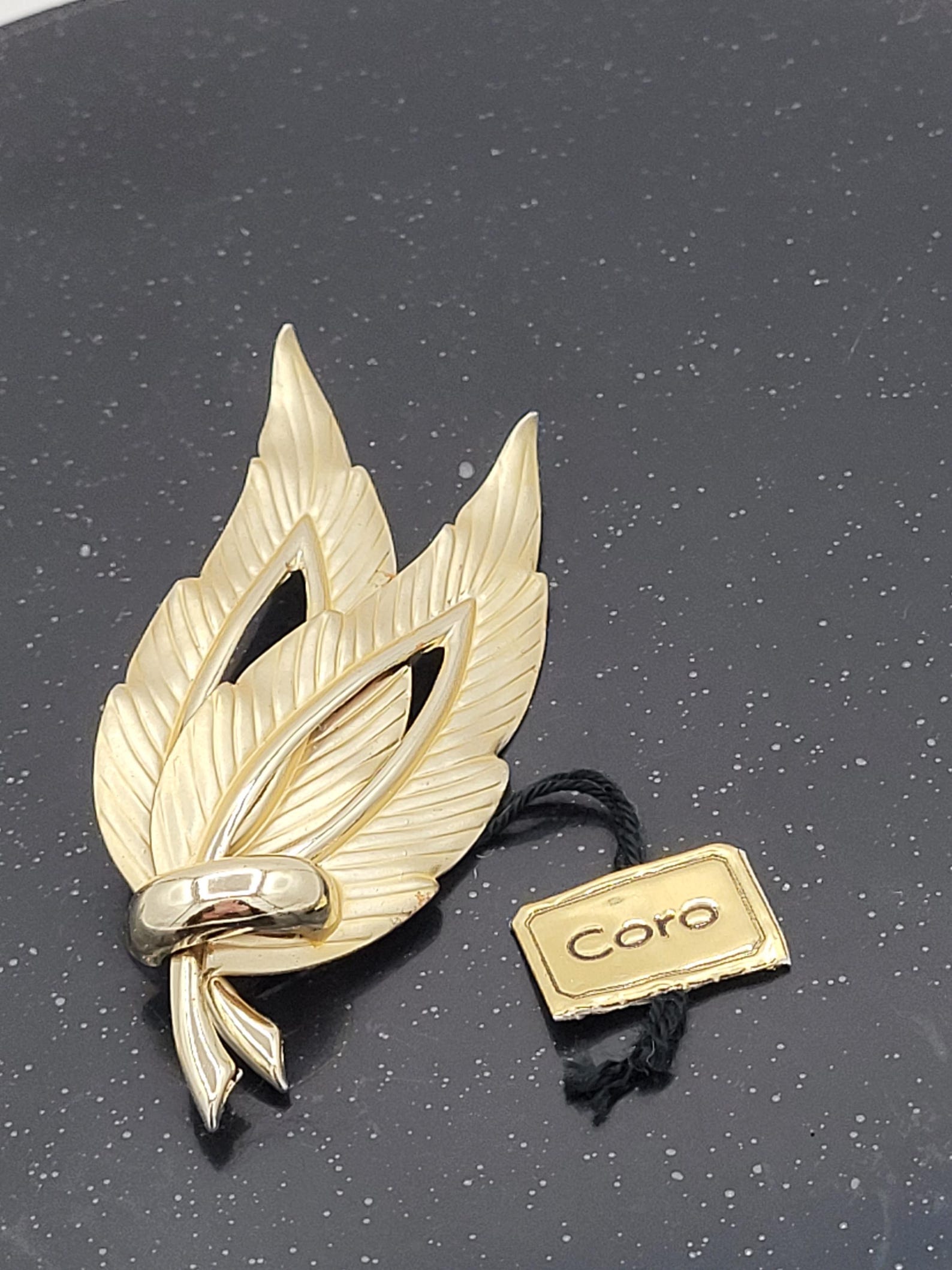 Coro Brooch Gold Leaf Pin Autumn Harvest Vintage Designer Jewelry. Hang ...
