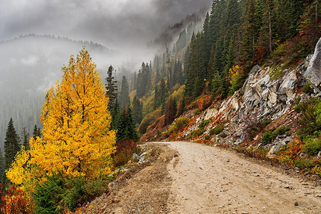 Leavenworth, Washington, Fall Leaves, Fall Colors Picture, Farmhouse ...