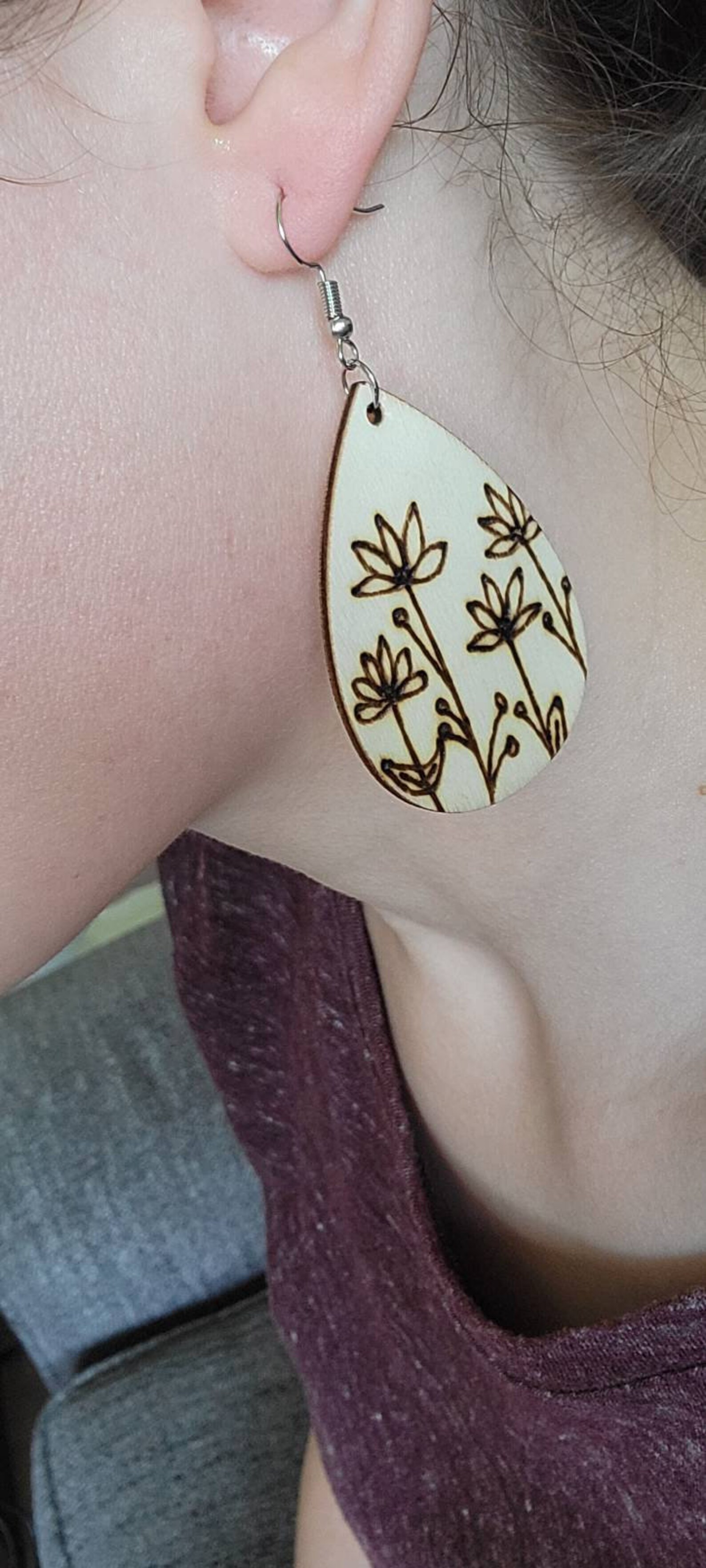 Wood Burn Daisy Dangle and Drop Earrings - Etsy