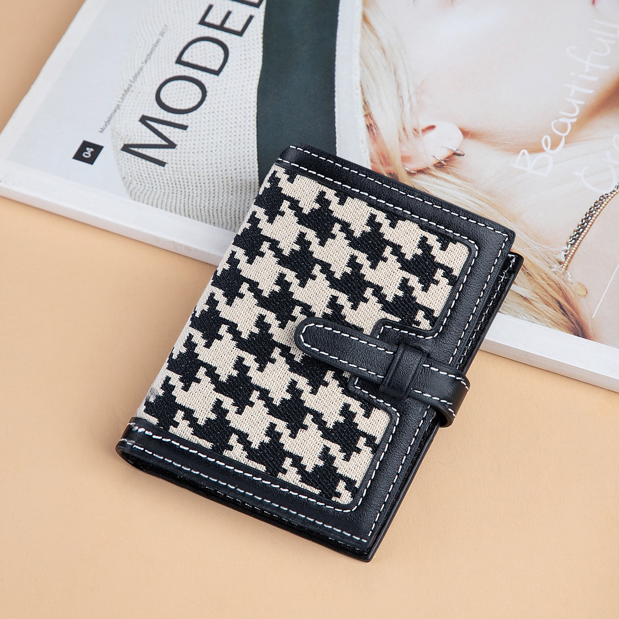 New Style Women's Cowhide Printed Wallet Short Texture Folding Leather ...