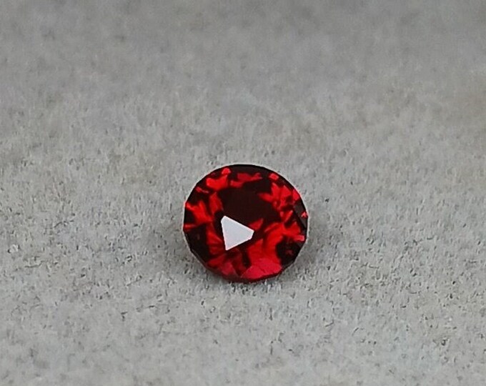 Garnet. Spessartine Hessonite. Dark Red Gemstone. Faceted Loose 6mm ...