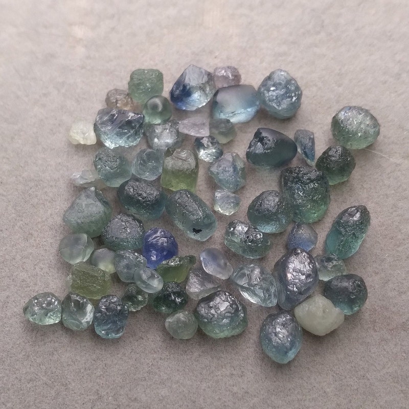 Rough Sapphire Ring - Etsy