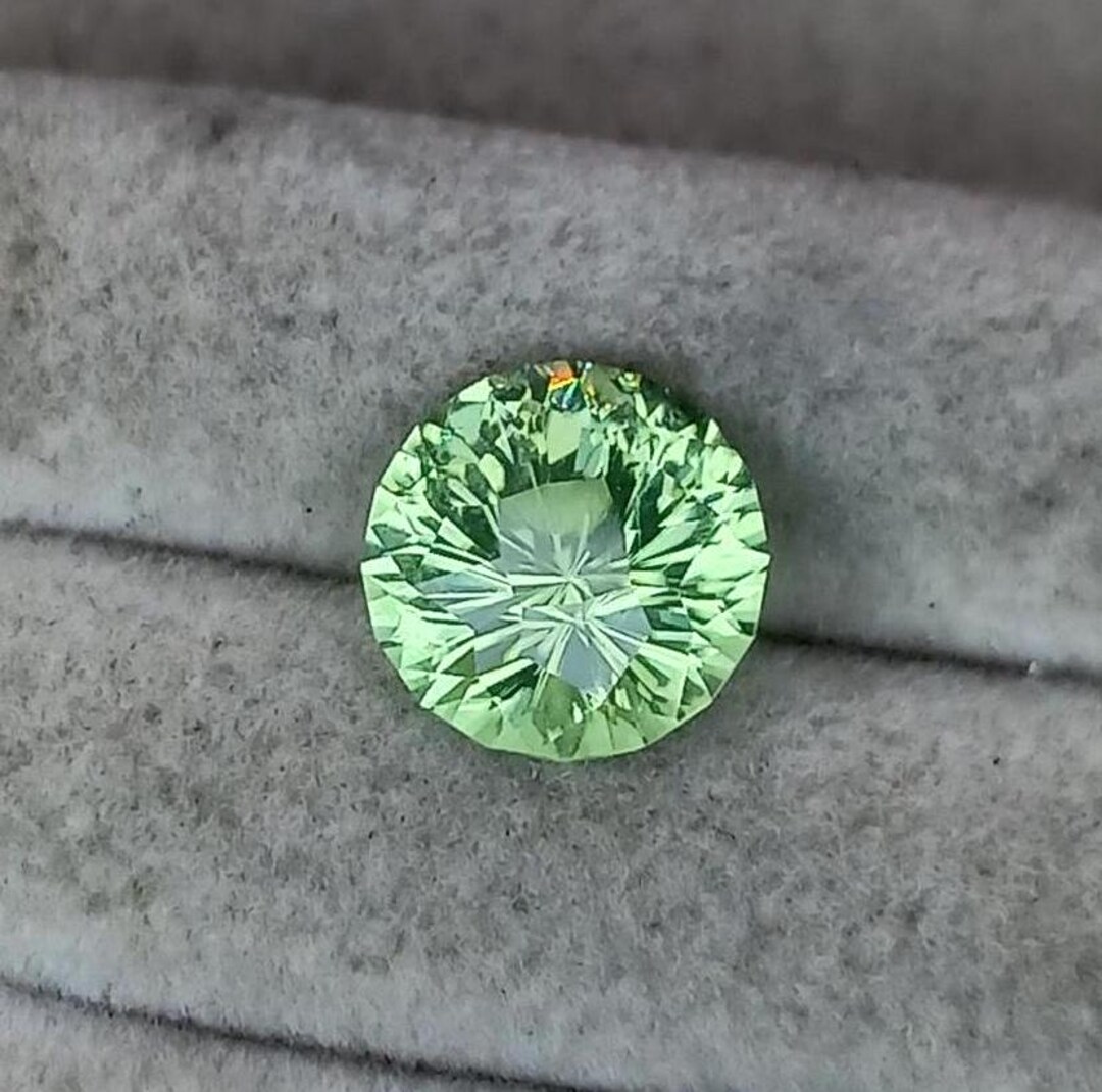 Gorgeous Peridot. 3.55ct Supat Valley Peridot. Custom Cut in Colorado. Faceted Loose Gemstone ...
