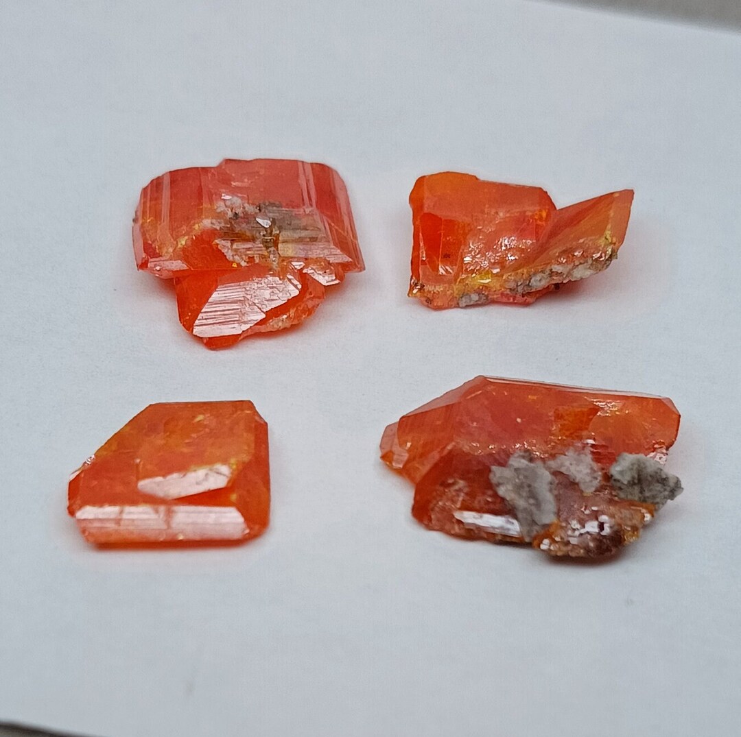 Wulfenite Crystals. Lot of 4 Crystals. Red Cloud Mine Arizona ...