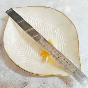 Set of 2 Classic Capiz Shell Plate, White Fruit Plate, Capiz Shell ...