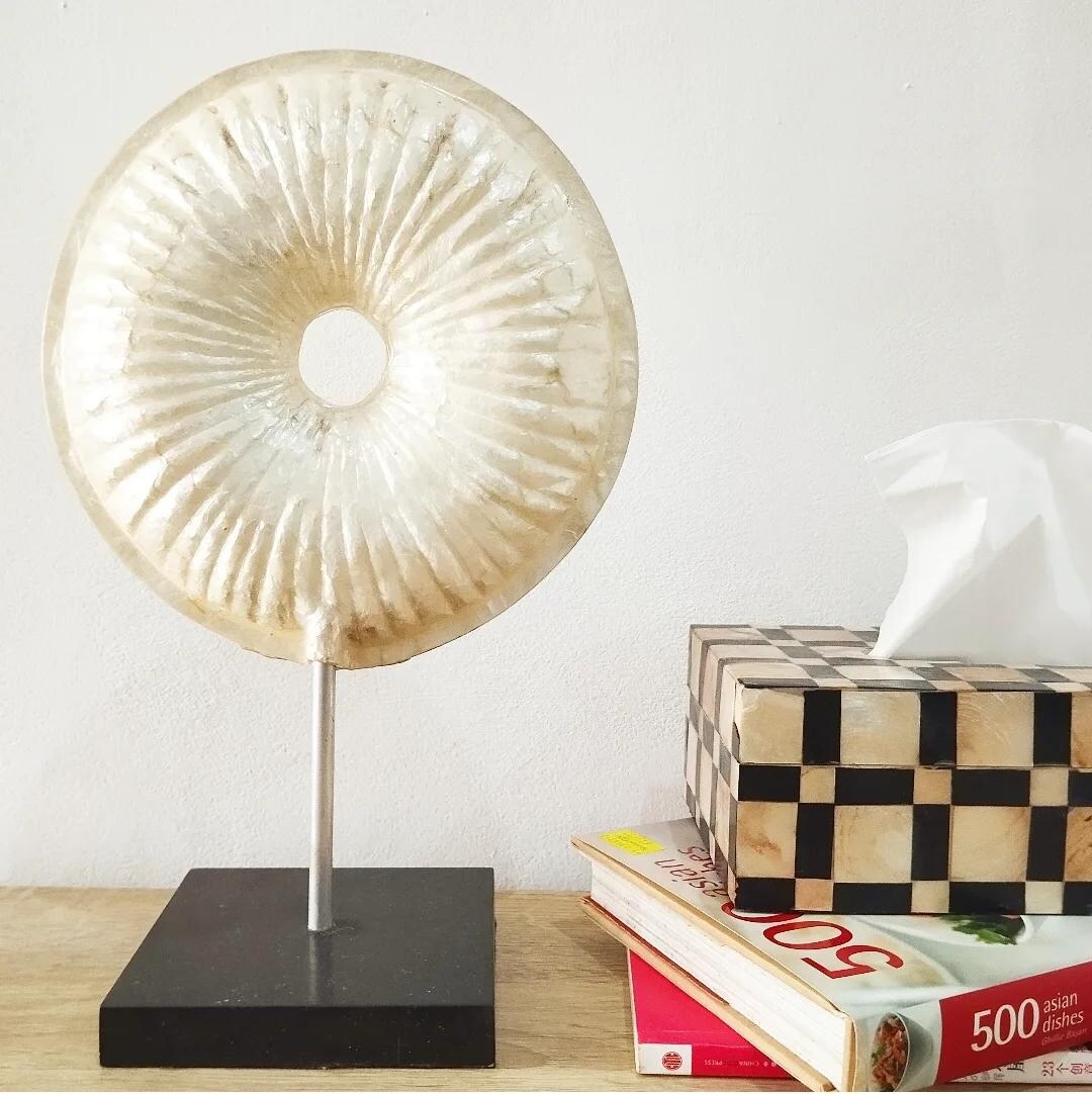 Capiz Shell Table Lamp, Medium Classic Bedside Lampshade, Sea Shell ...