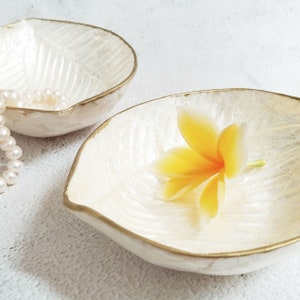 Set of 2 Capiz Shell Small Bowls, White Trinket Dish, Capiz Shell ...