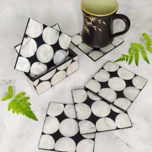Set of 6 Capiz Sea Shell Coaster+box With Anti-slip Mat, Batik Pattern ...