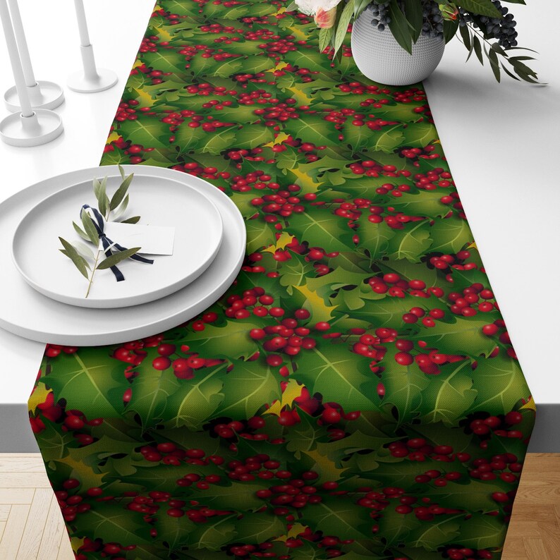 Red Green Holly Berries Style Table Runner, Christmas Rectangle Table ...