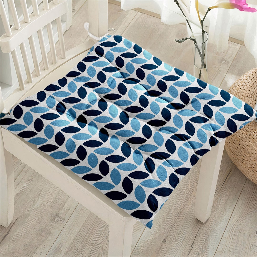 Premium Vector Puffy Chair Pads, Seamless Modern Fluffy Seat Cushion ...