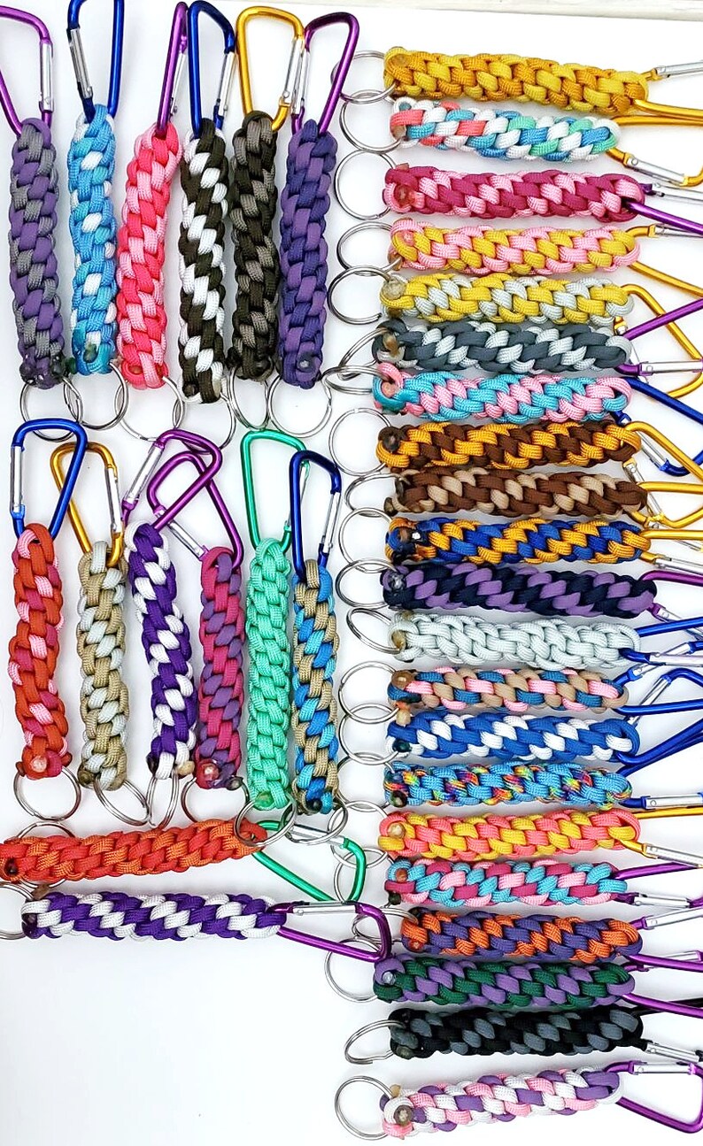 Random Para-cord Keychains - Etsy