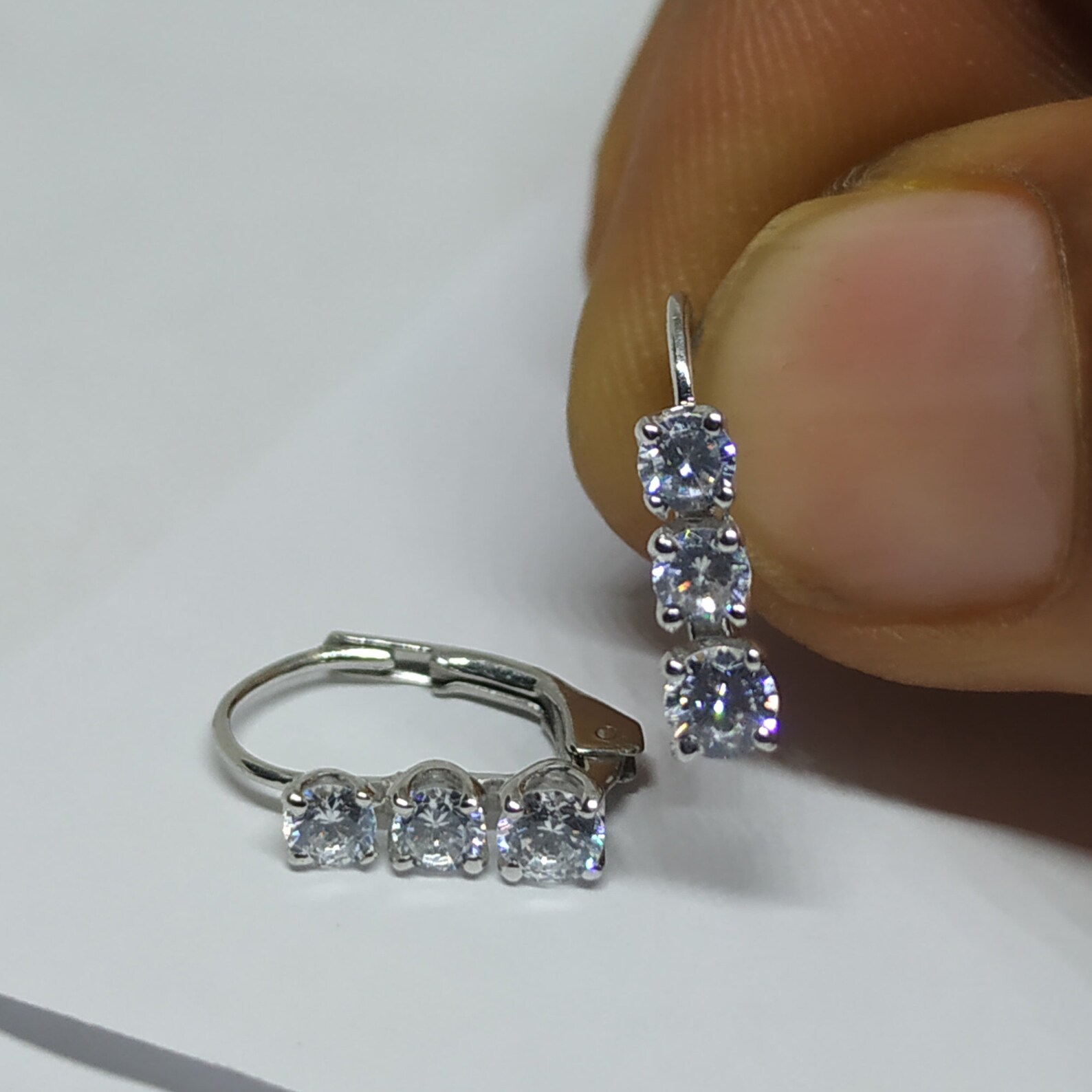 Ladies 3-stone Dangle Earrings 14k Gold Plated Leverback Stone Earring ...