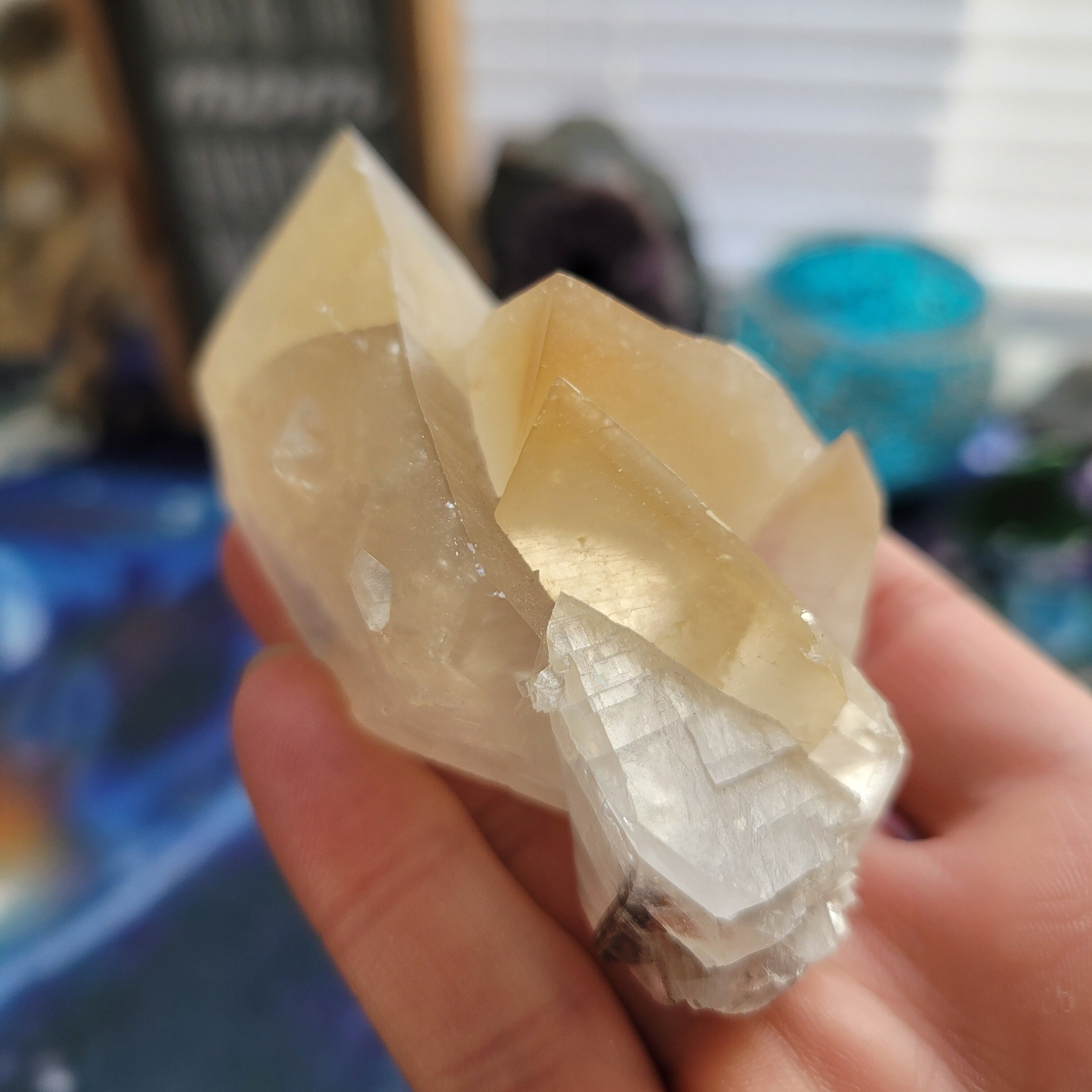 Mariposa Butterfly Calcite Crystal Specimen With Phantoms From Santa ...
