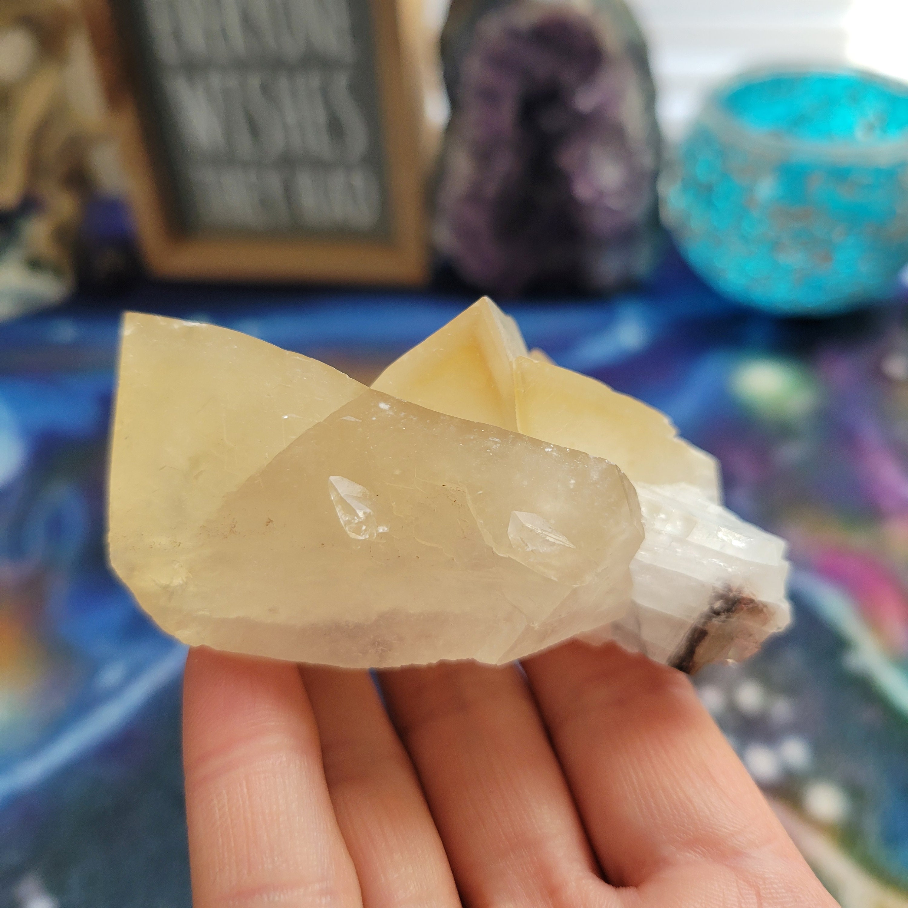 Mariposa Butterfly Calcite Crystal Specimen With Phantoms From Santa ...