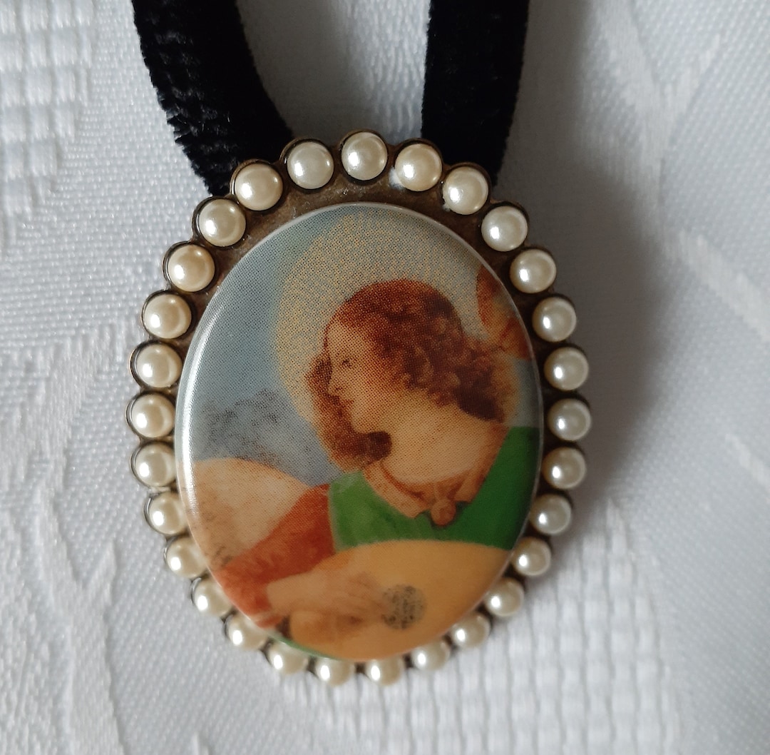 Vintage Jewellery/ Hand Painted Lady Playing Lute/ Pearl - Etsy