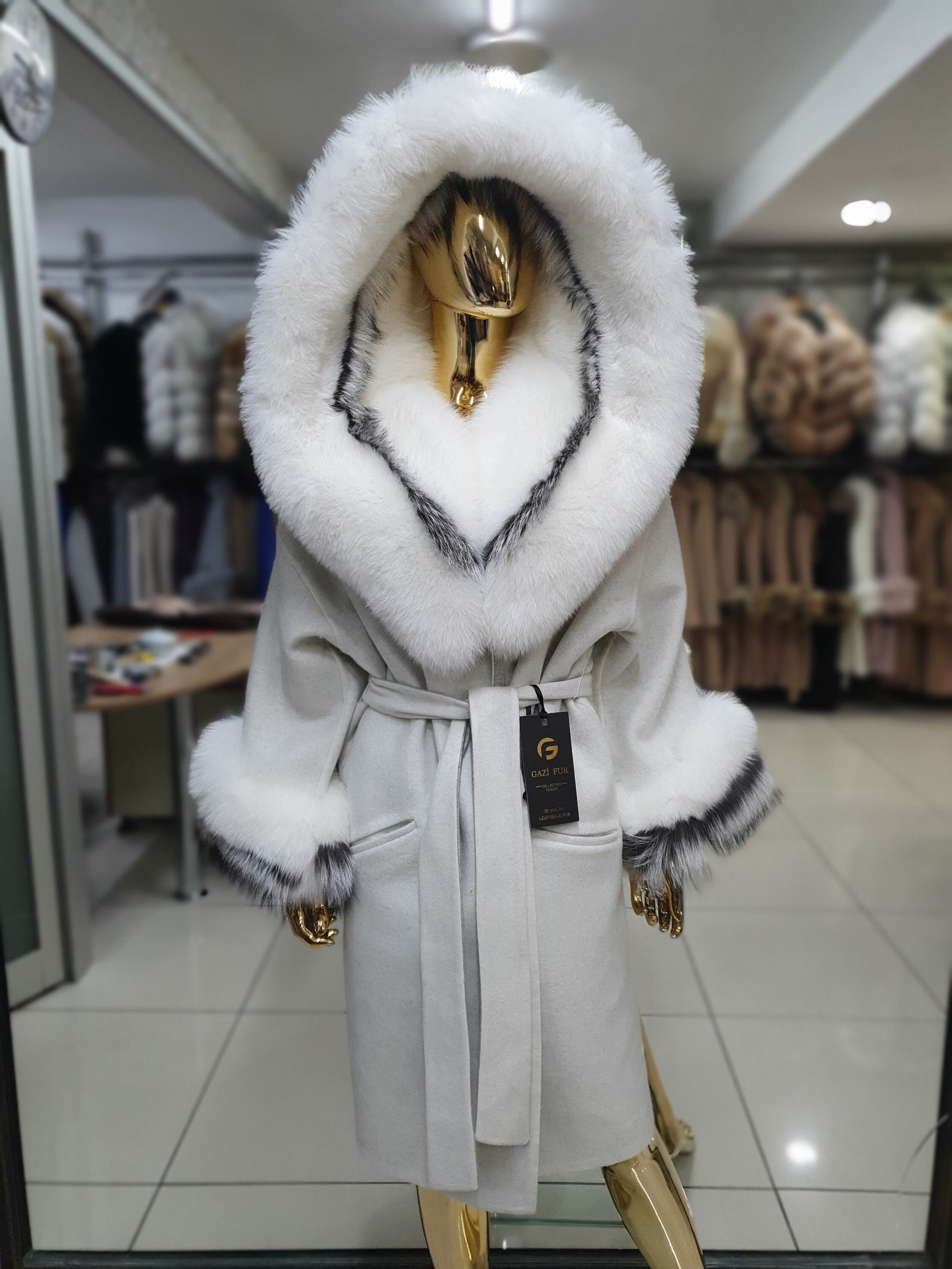 White Alpaca Coat With Fox Fur Big Hood Alpaca Woman Jacket %100 Alpaca ...