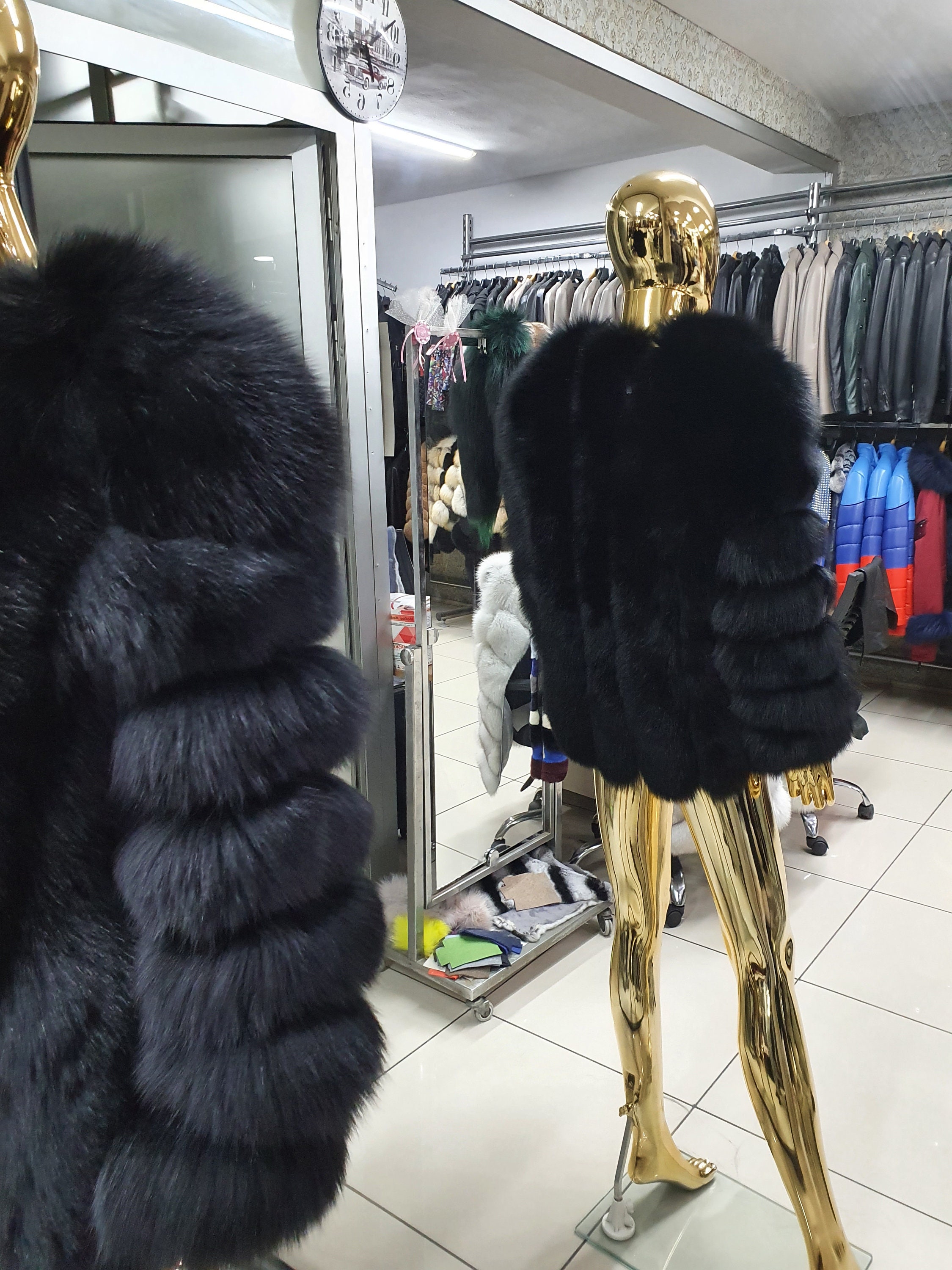 Distinctive Grandeur Real Fox Fur Coat Genuine Original Fox Skin Beauty ...
