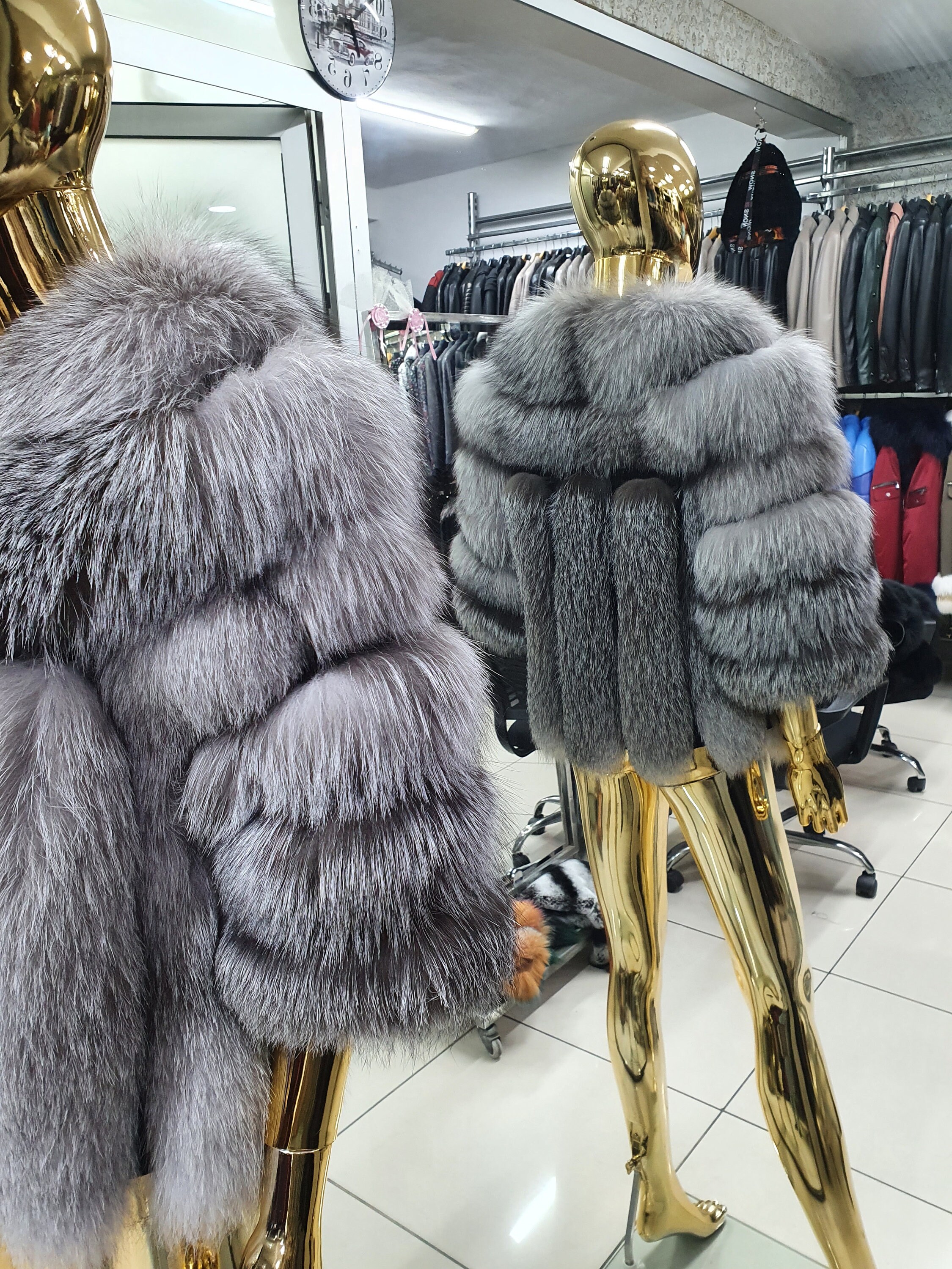 Natural Silver Fox Jacket Short Sleeves Silver and Raccoon Fox Coat ...