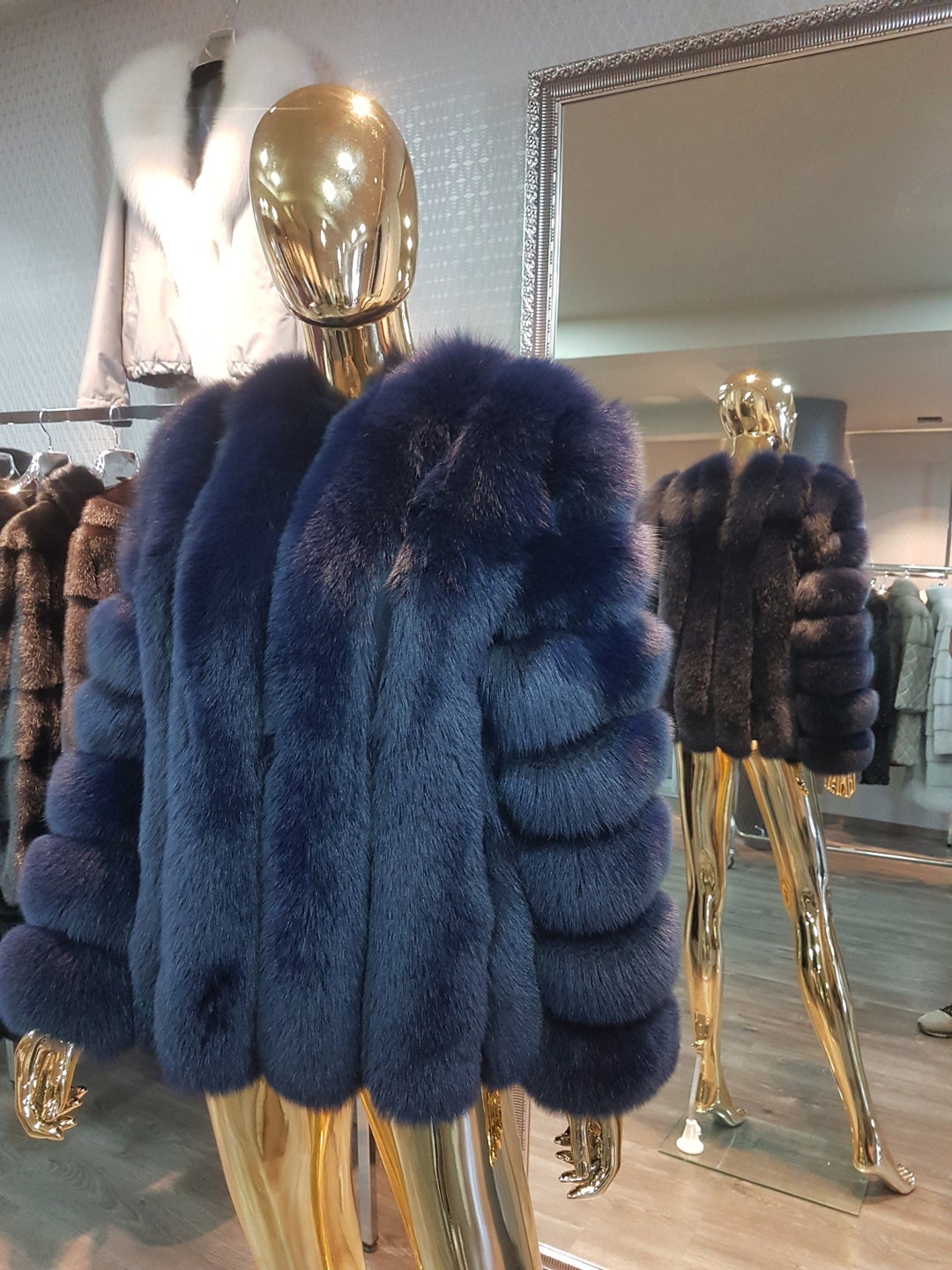 Distinctive Grandeur Real Fox Fur Coat Genuine Original Fox Skin Beauty ...
