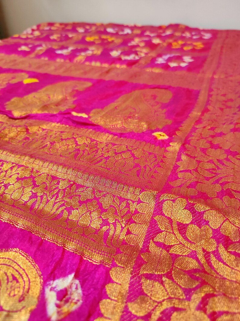 Banarasi Zari Ghatchola Bandhani Saree: Rani Color, Free Fall Piko - Etsy