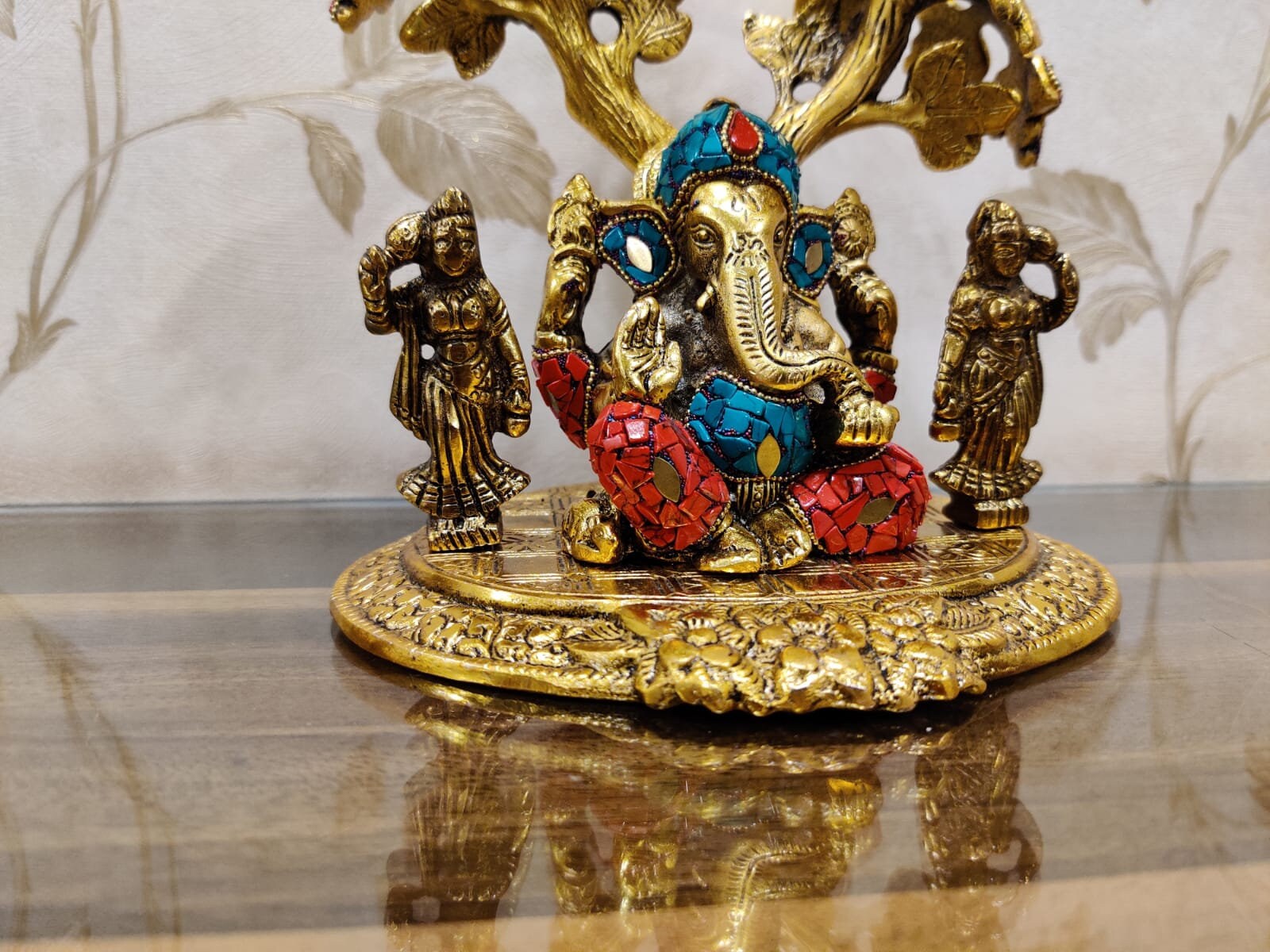 Ganesha Tree With Riddhi Siddhi and Semi-precious Stone Work Table ...