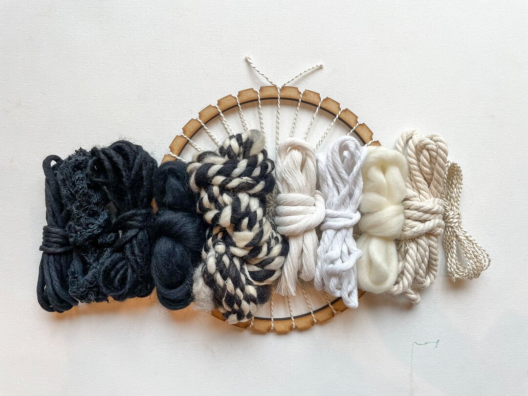 Circular Loom Kit - Weaving - Black and White - Etsy