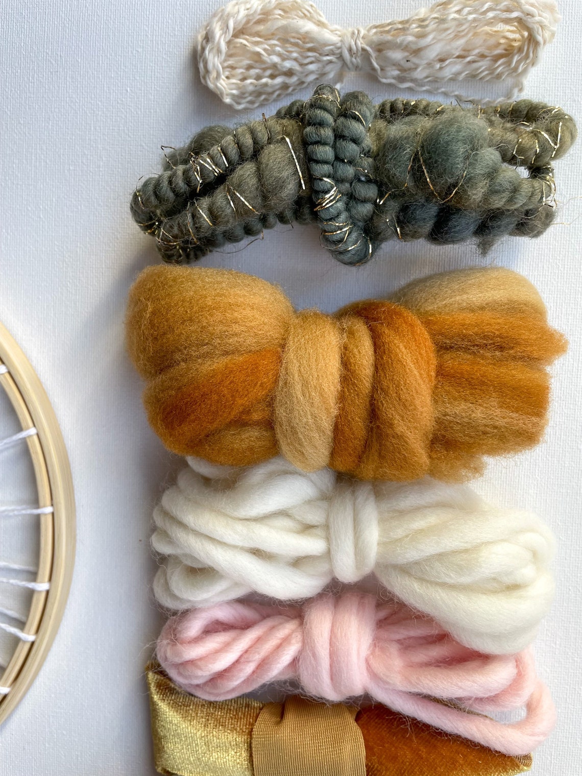 Circular Loom Kit and Weaving Pattern Fluff and Stuff | Etsy