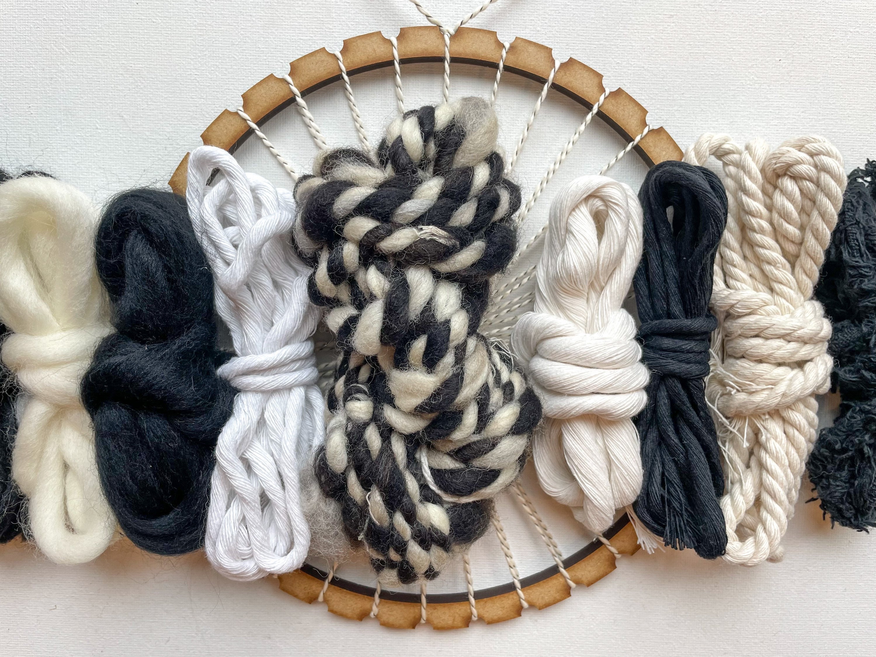 Circular Loom Kit Weaving Black and White - Etsy