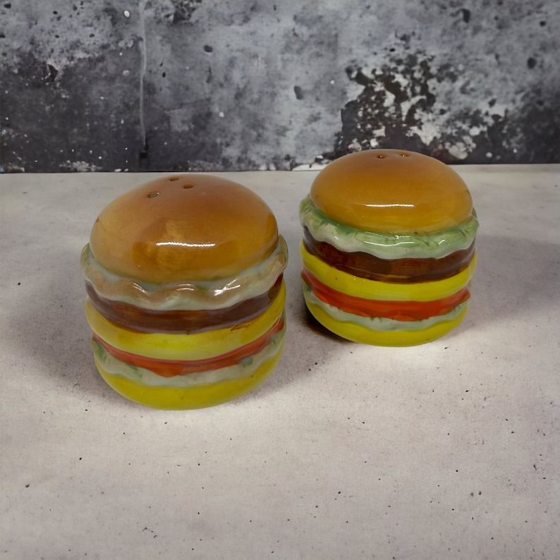 Ceramic Burger Salt & Pepper Shakers - Etsy