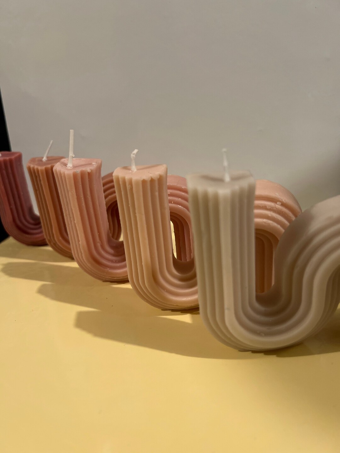 2 Wick Geometric S Shaped Candle Gift Decor Candles Soy Beeswax Blend ...