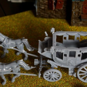 Stagecoach Wagon - the Frost - Ideal for Dungeons and Dragons and Other ...