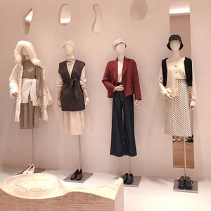 Luxury Twist Waist Female Display Mannequin Torso Stand,clothing Store ...