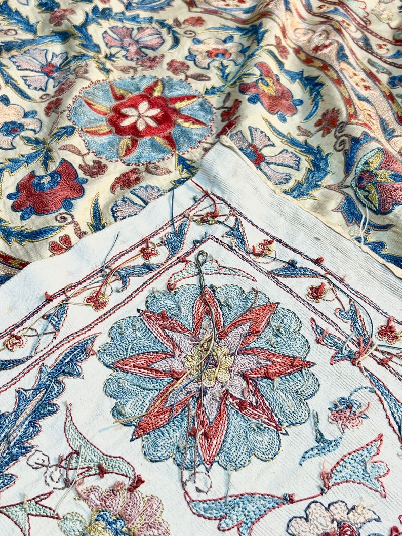 Silk Suzani Throw With Medallion Design, Suzani Textile, Suzani ...